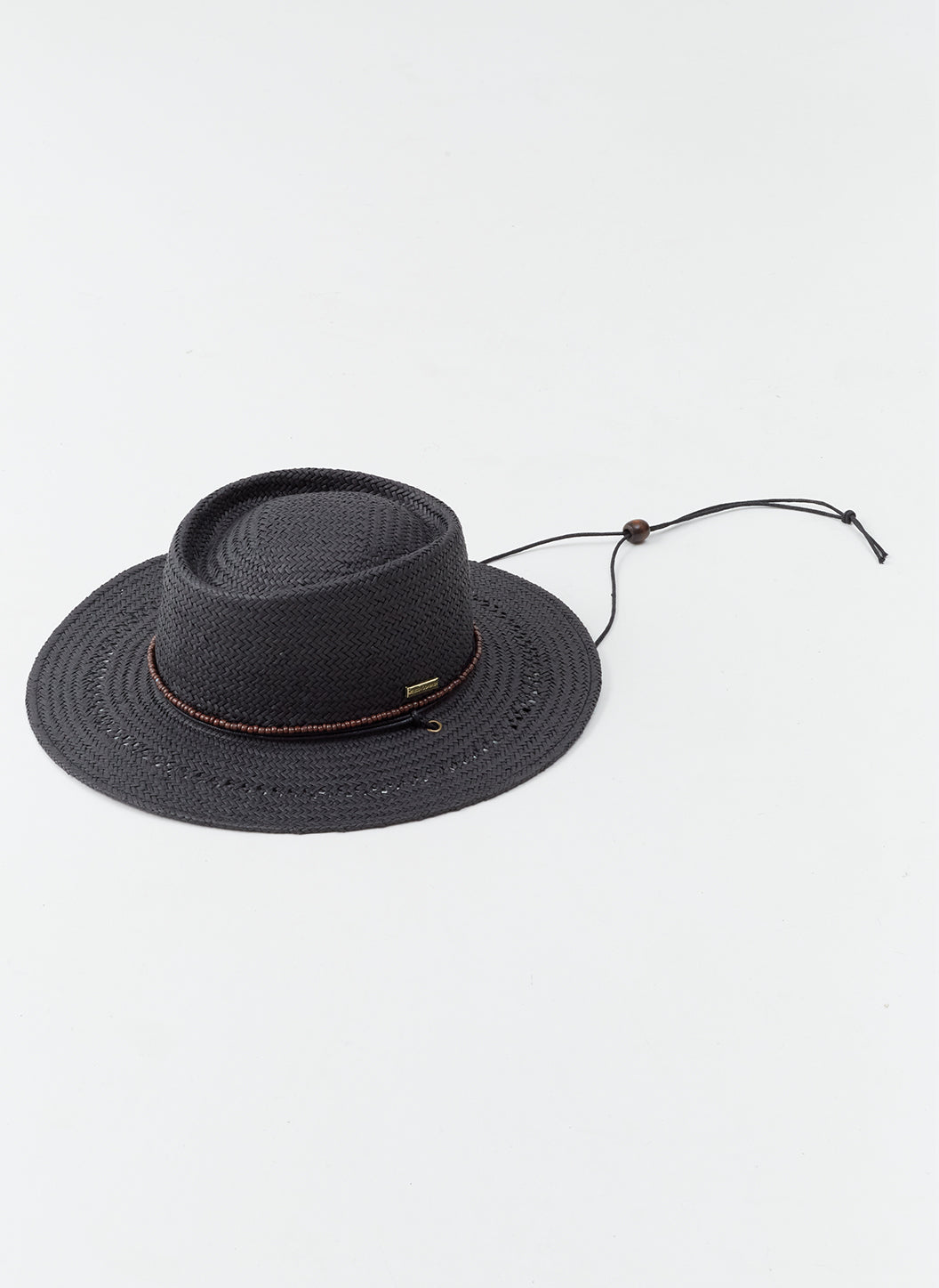 Gisele Black Hat | Official Site